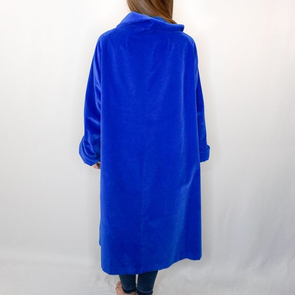 Vintage | Jackets & Coats | Vintage 6s Cerulean Royal Blue Velvet ...